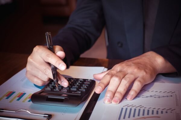 5 Powerful Ways to Track Your Expenses - My Planning Zone